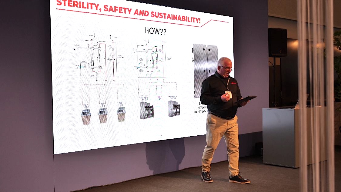 Exergy LLC - Frank Sage gave his presentation at LOUNGES | Hebmueller GROUP